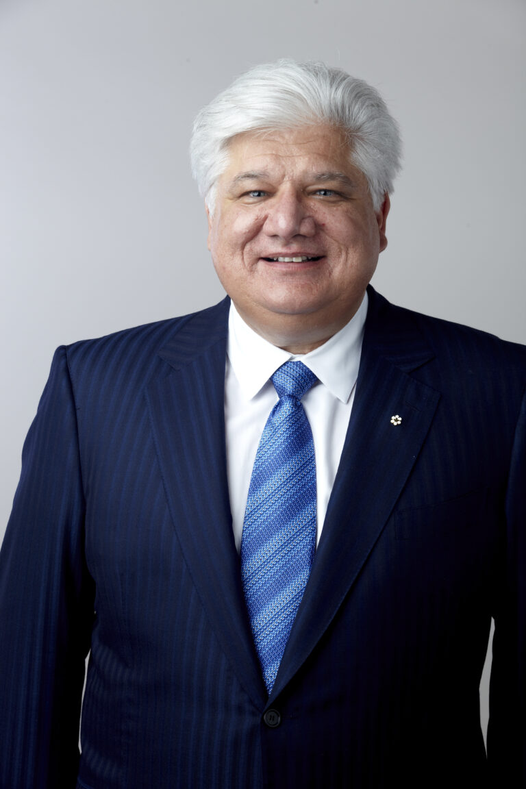 Pioneering Paths: The Legacy of Mike Lazaridis