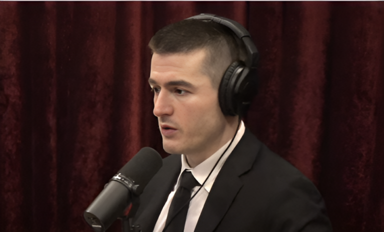 Lex Fridman: From MIT Researcher to Influential Podcaster